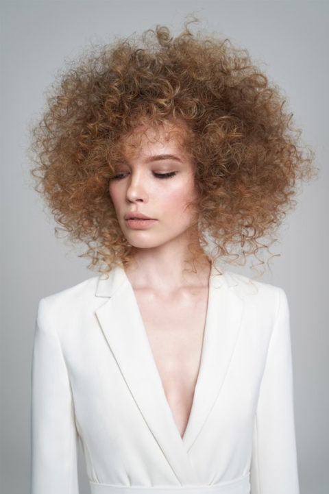 Innovative hair straightening system | Magic Sleek